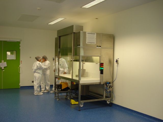 Realization of clean rooms, laboratories, installations under laminar flow